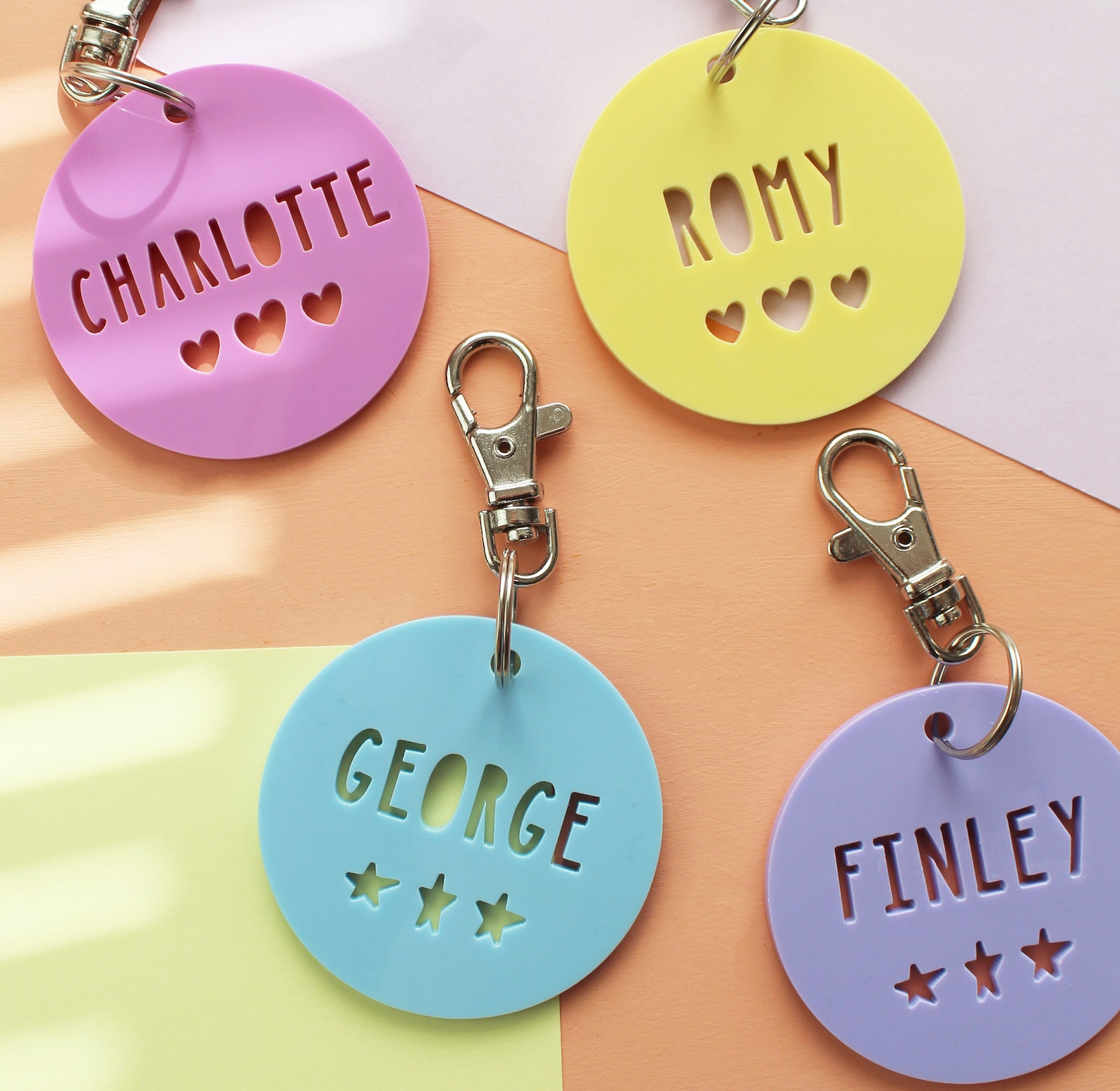 Round Acrylic Personalised Name Keyring - Etsy UK