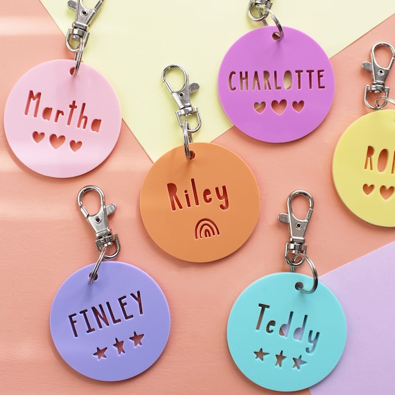 Round Acrylic Personalised Name Keyring - Etsy UK