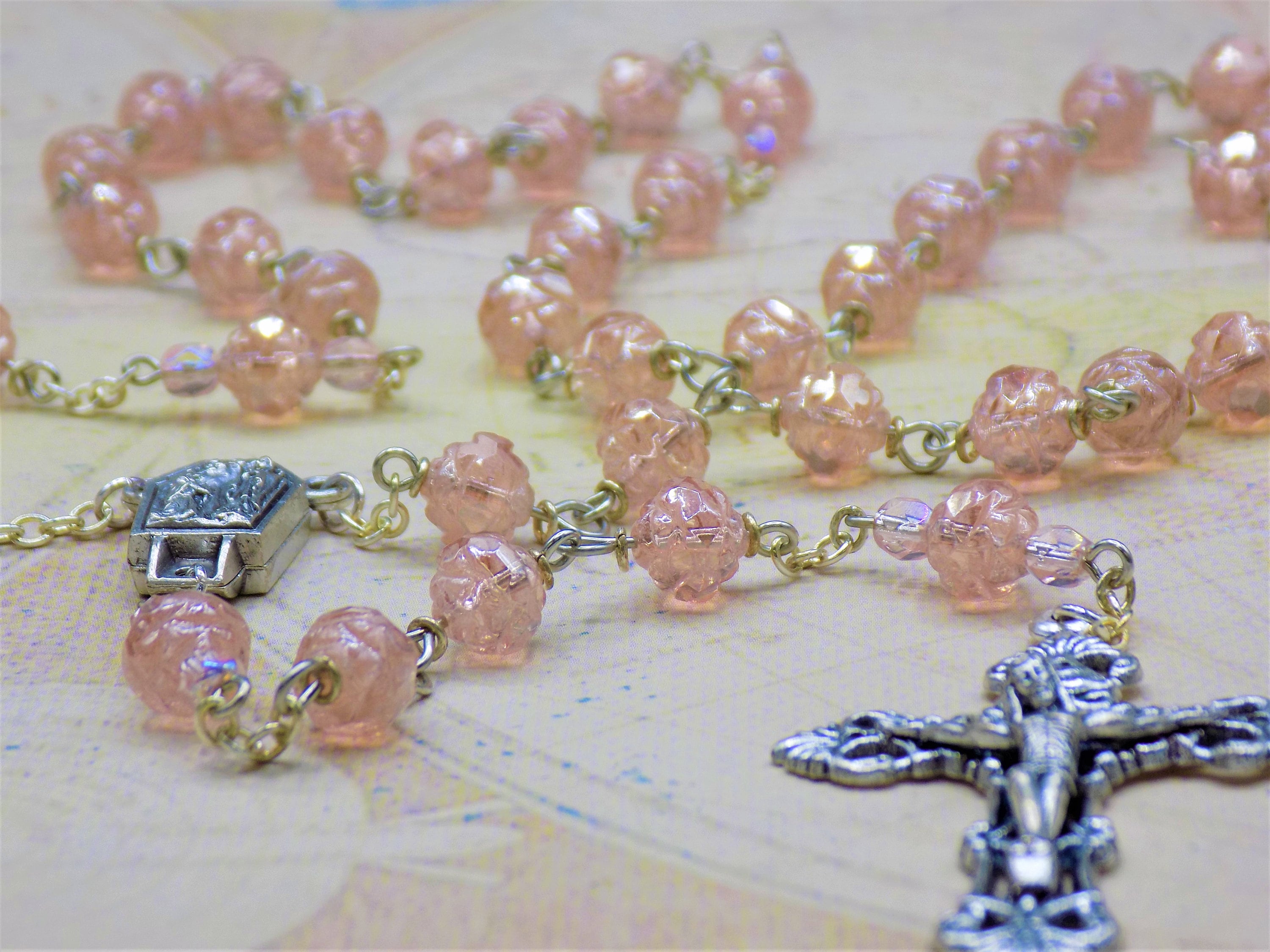 Czech Rosaline Rosebud Rosary - Rosaline Luster Rosebud Glass 8mm Beads ... Czech Rosaline Rosebud Rosary - Rosaline Luster Rosebud Glass 8mm Beads ...