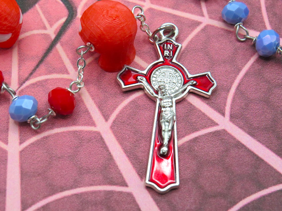 Spider-man Rosary - Czech Red and Blue Opaque 8mm Crystal Beads - 3D ...