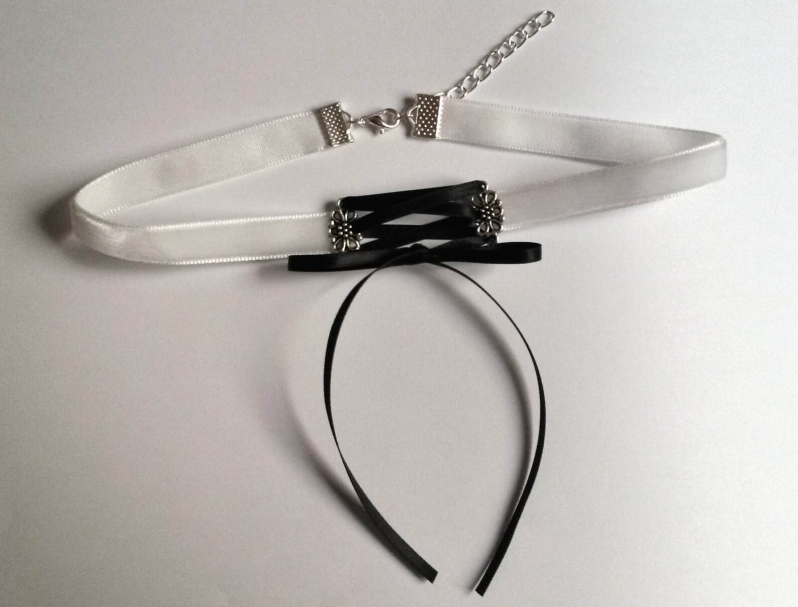 Corset Choker Gothic Necklace White Velvet Black Ribbon Bow Etsy