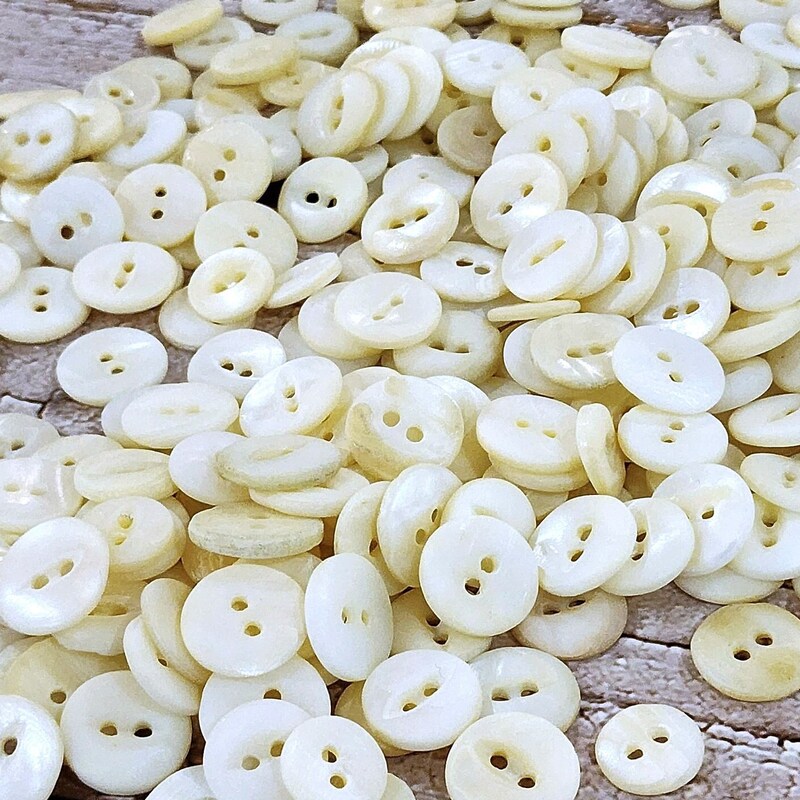 Cat Eye Buttons - Etsy