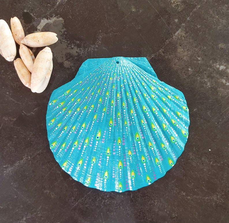 Painted Dot Art Shell, Peacock Inspired Hand Painted Scallop Shell ...