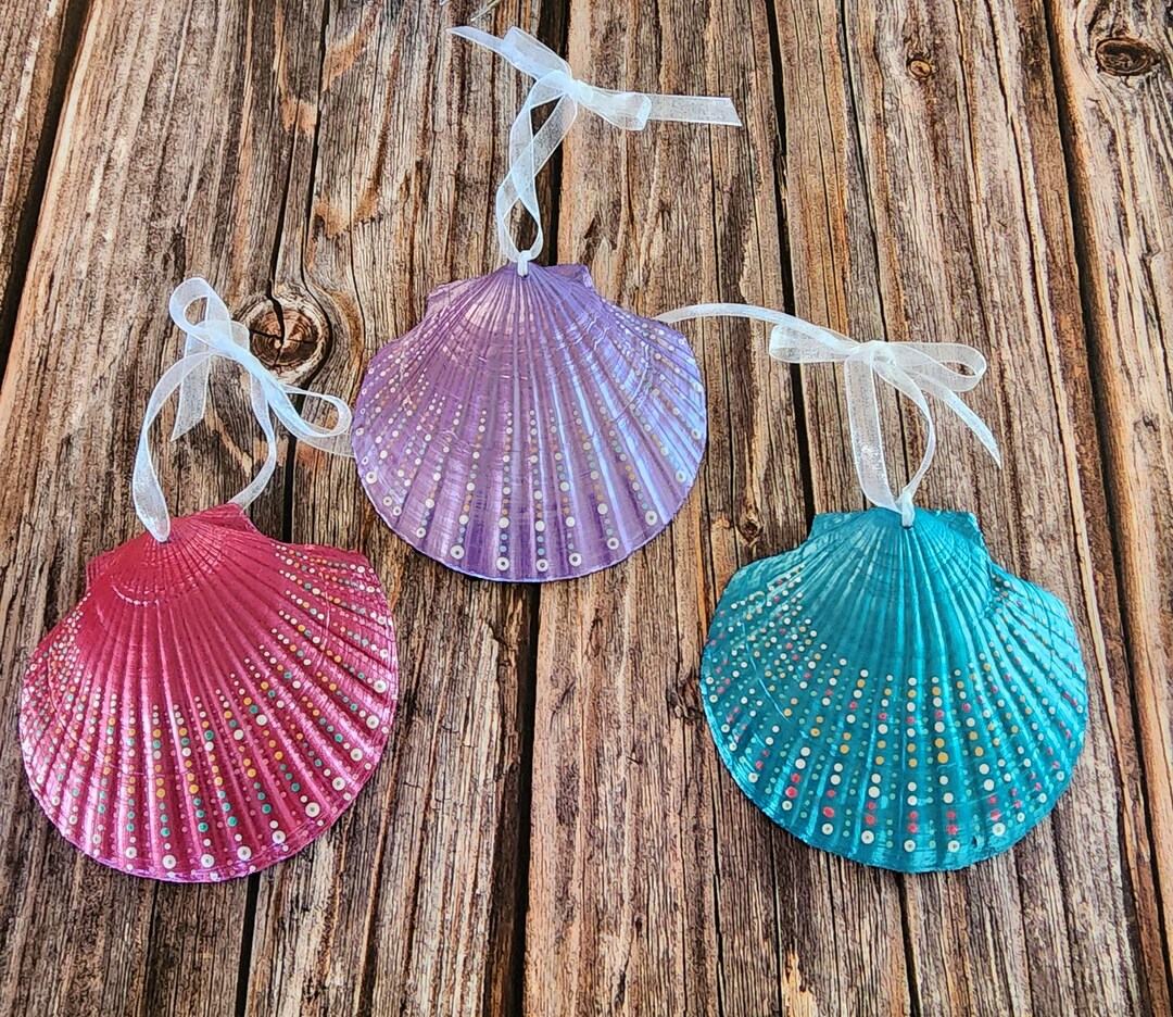 Painted Dot Art Shells Three Small Ornaments Hand Painted - Etsy