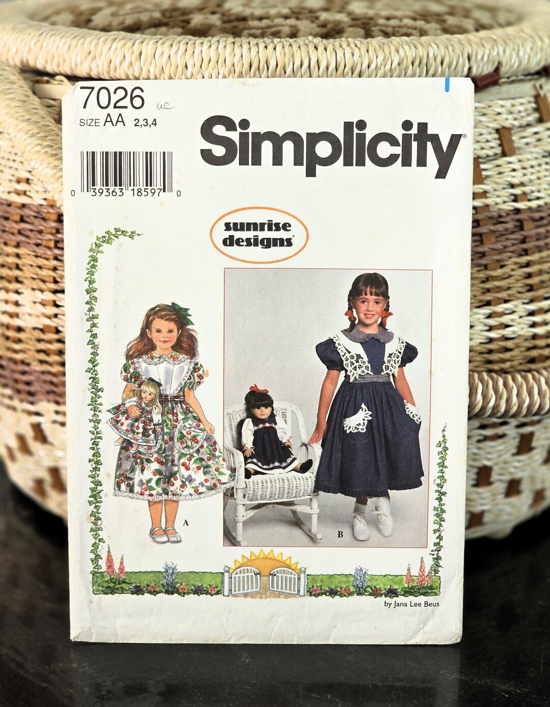 Child Fancy Dress Pattern, UNCUT, Simplicity 7026, Childs Size 2-4 ...