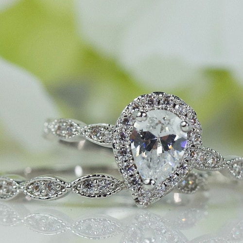 Teardrop Wedding Set-wedding Rings-large Teardrop Ring-pear | Etsy