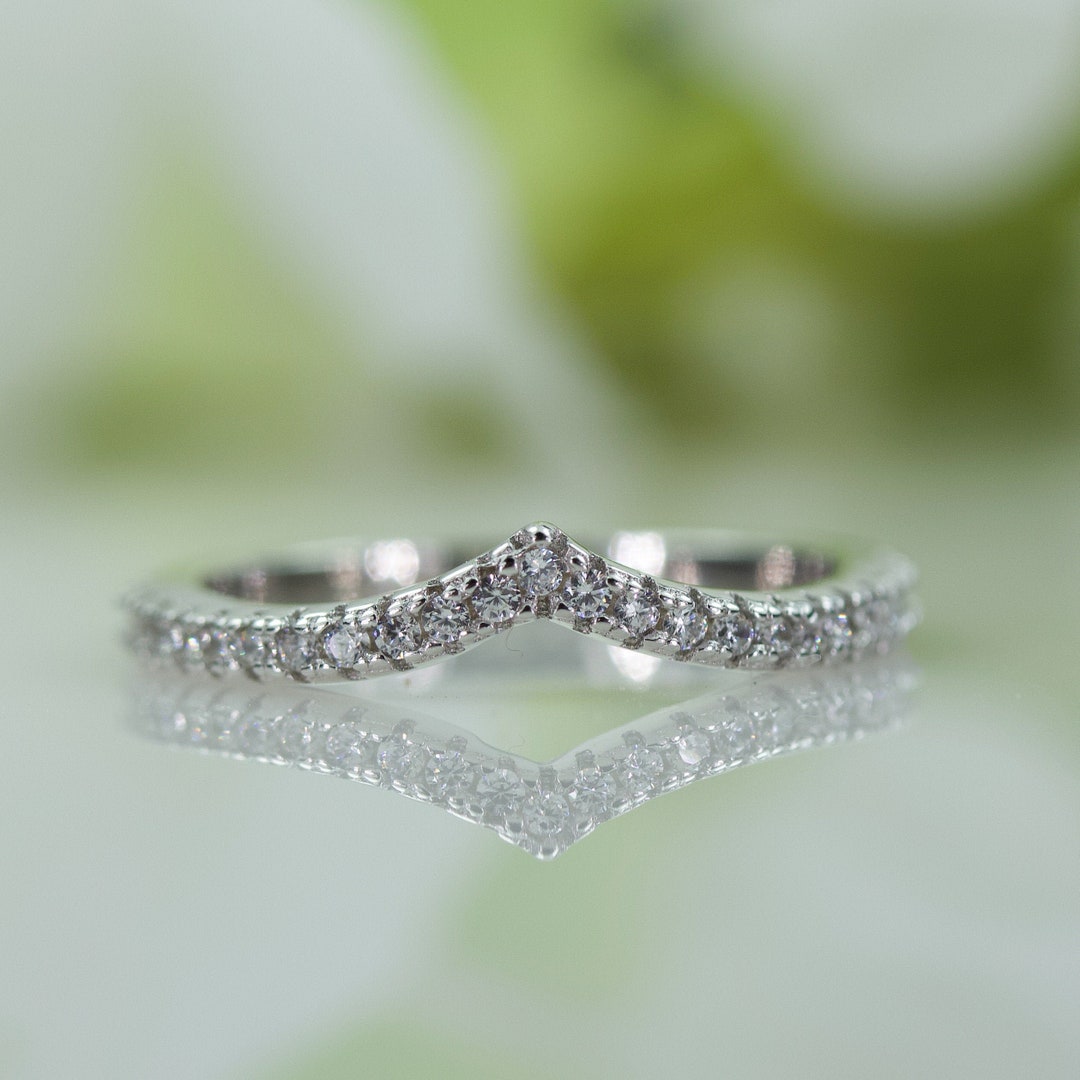 Chevron V-shaped Stackable Full Eternity Wedding Band Cubic Zirconia in ...