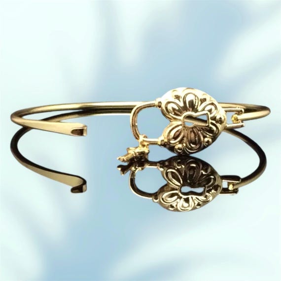 Lock bangle bracelet store