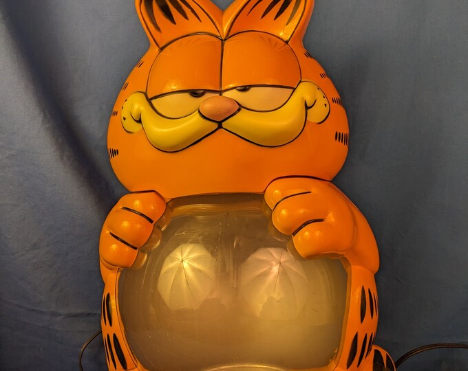 Garfield Aquarium - Etsy