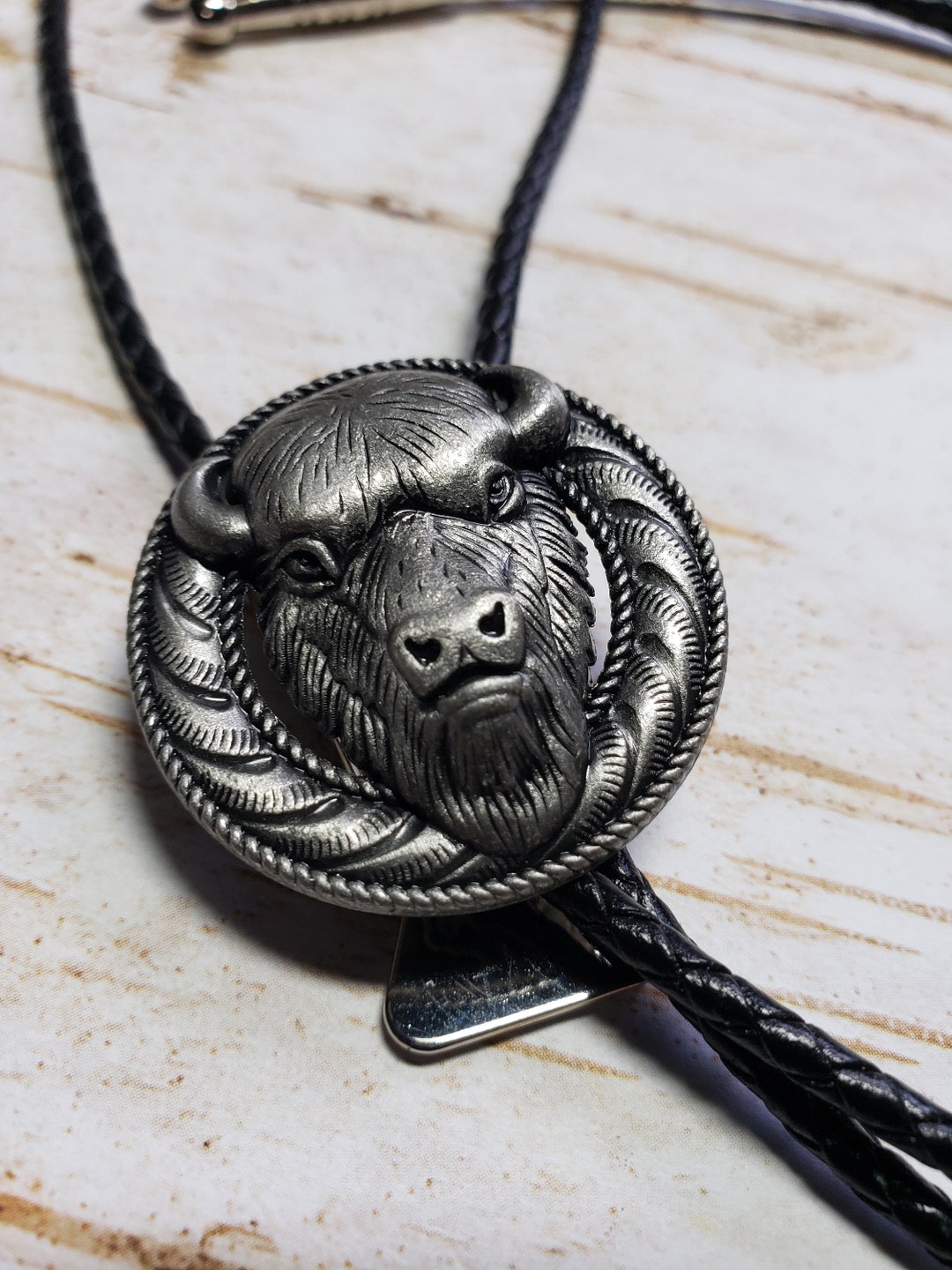 NEW for 2021! Buffalo Bolo Tie - Etsy