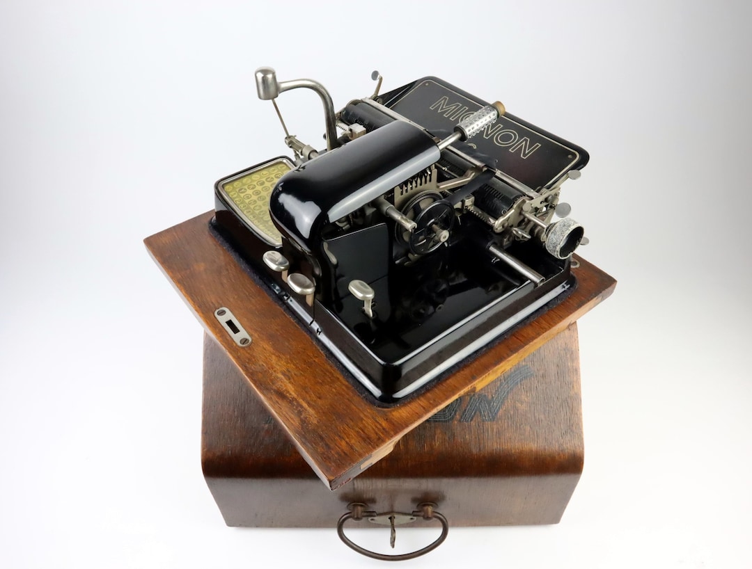 AEG Mignon 4, Antique Vintage Index Typewriter From 1924, Glossy Black ...