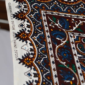 70's Guaranteed Dutch Java Print Forest Green With Navy Blue White and ...