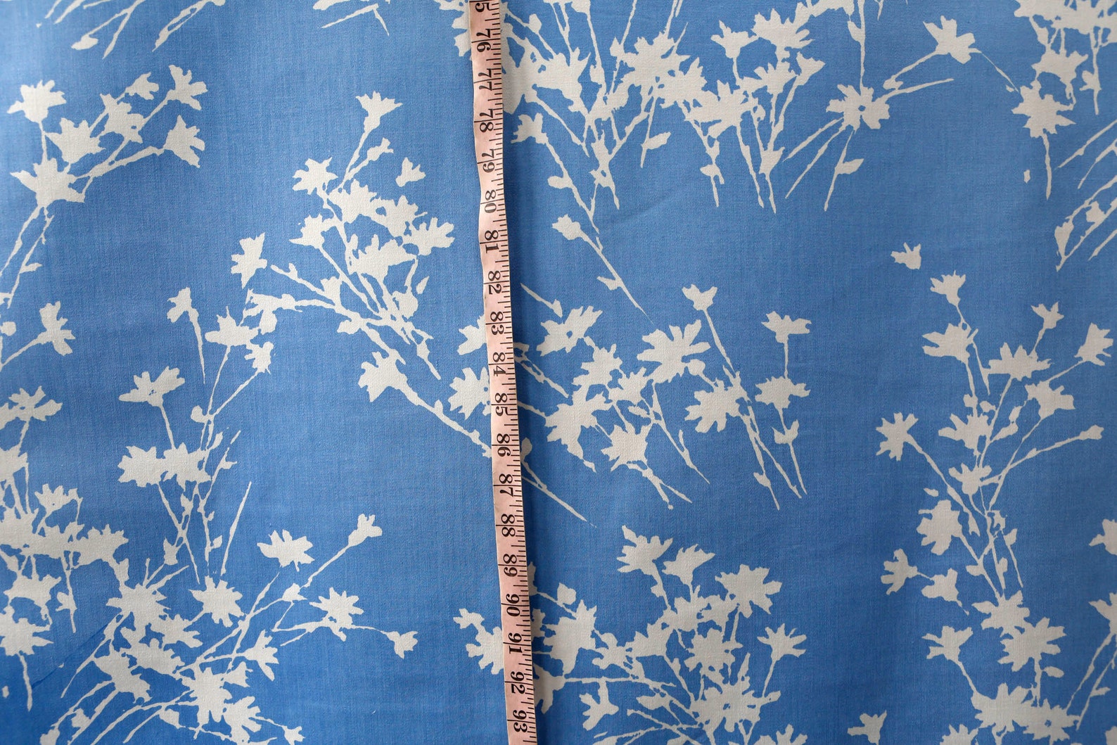 Windy Spray Exclusive Handprint Fabric Quaintance Fabrics | Etsy