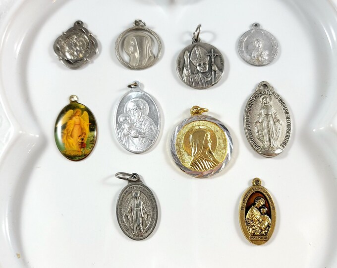 10 Religious Medals / Assorted Religious Medal Lot / Religious Supply ...