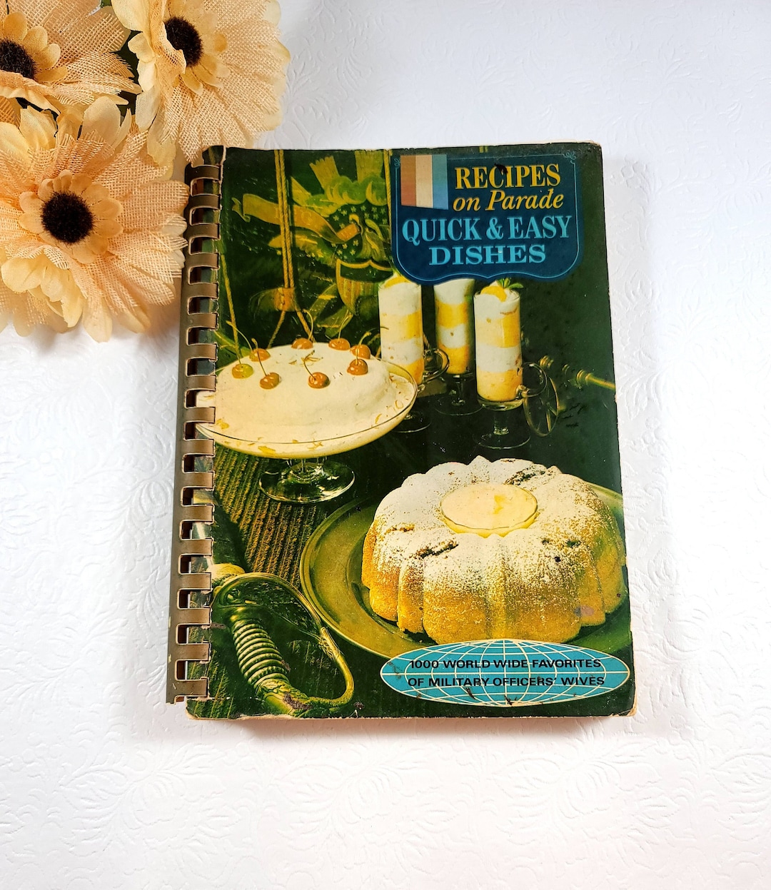 Recipes on Parade Quick & Easy Dishes / 1969 / 1000 World Wide ...