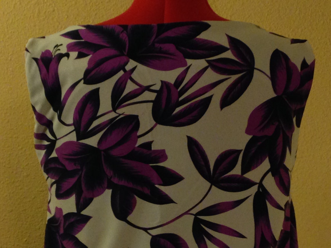 Vintage Slenderizing Stretchy 1970s Hawaiian Print Handmade Sleeveless ...