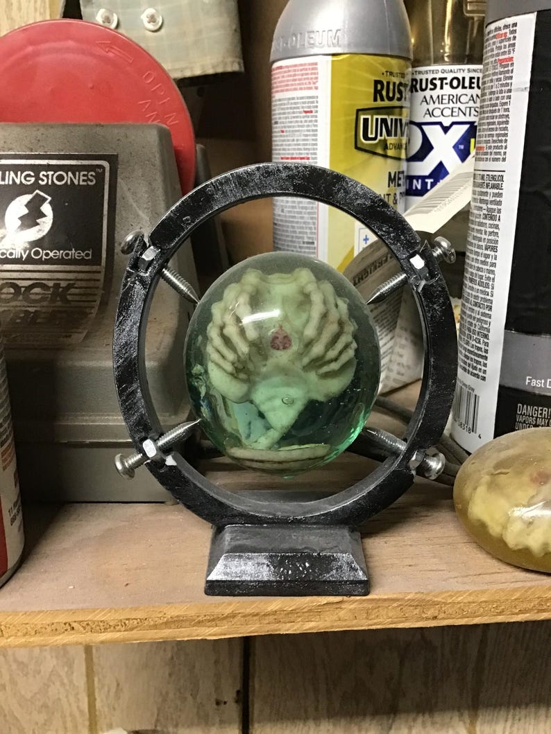 Alien Covenant Xenomorph Facehugger Embryo Replica in Epoxy Resin - Etsy
