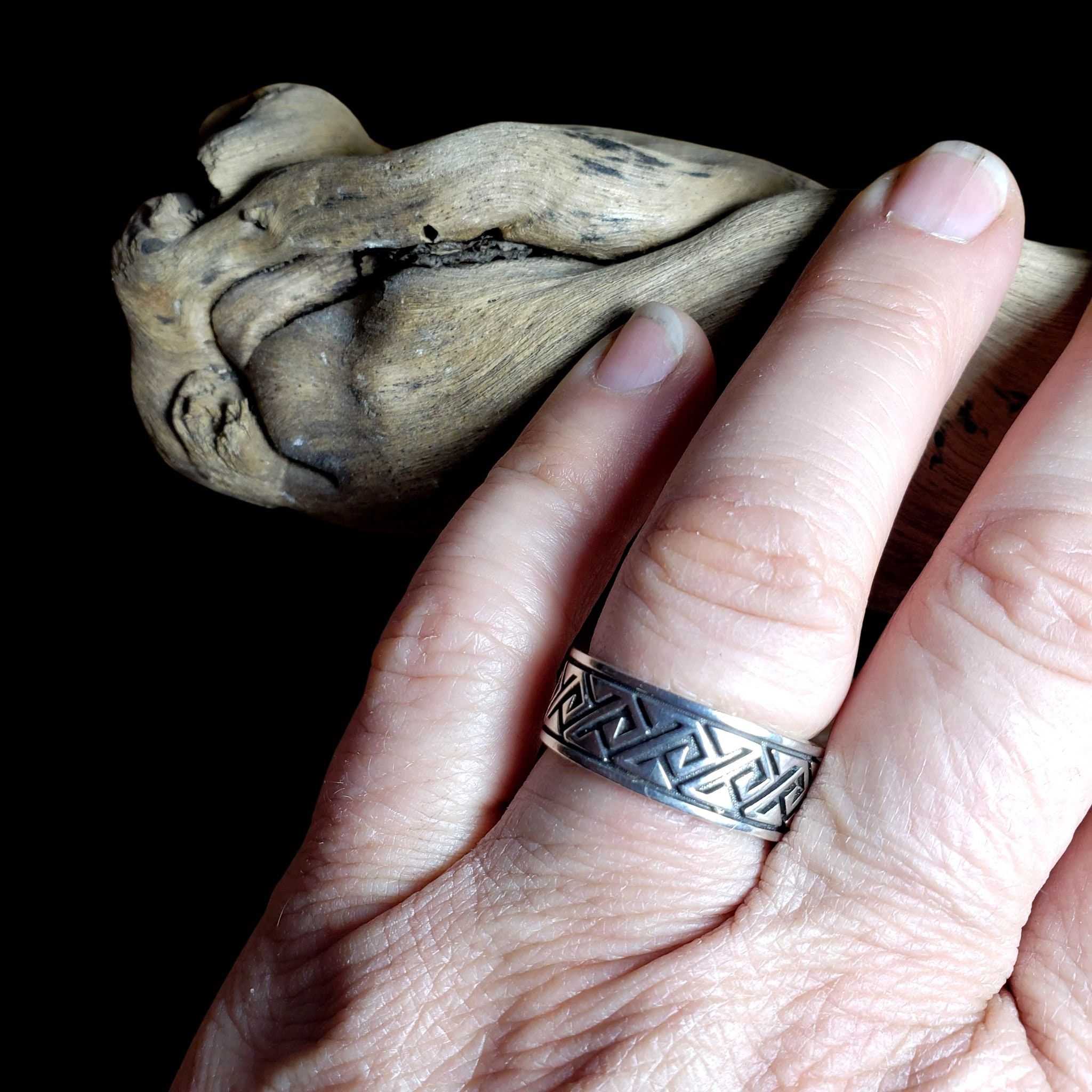 DURROW Band in Silver, Gold or 2-toned, Celtic Key Pattern - Etsy