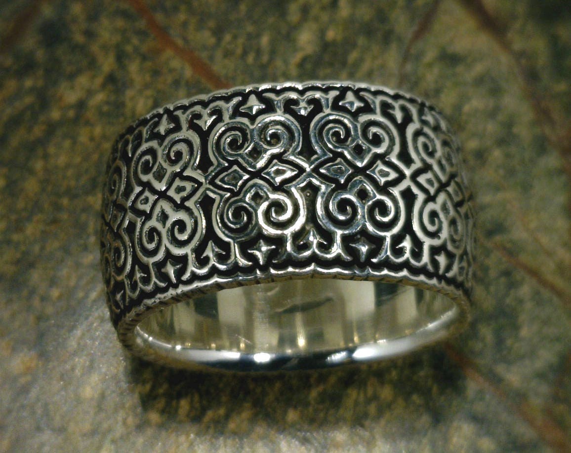 TAPESTRY Wedding Band in Sterling Silver | Etsy