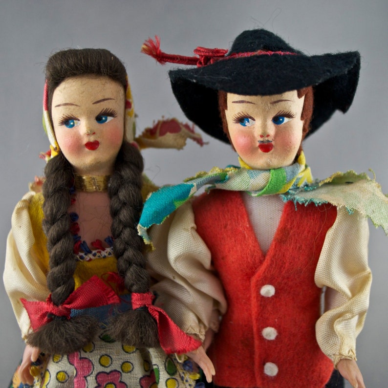 European/italian Vintage Boy and Girl Dolls Dressed in Traditional Folk ...
