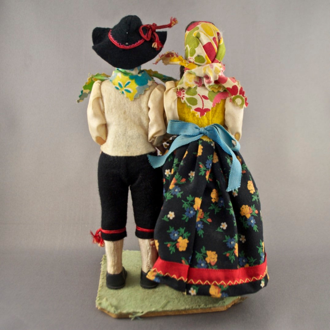 Vintage Italian Folk Costume Dolls – European Collectible Pair - Etsy
