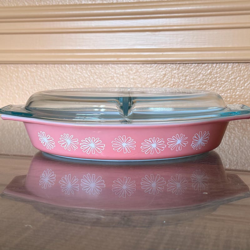 Pink Daisy Vintage Pyrex Casserole Dish - Etsy