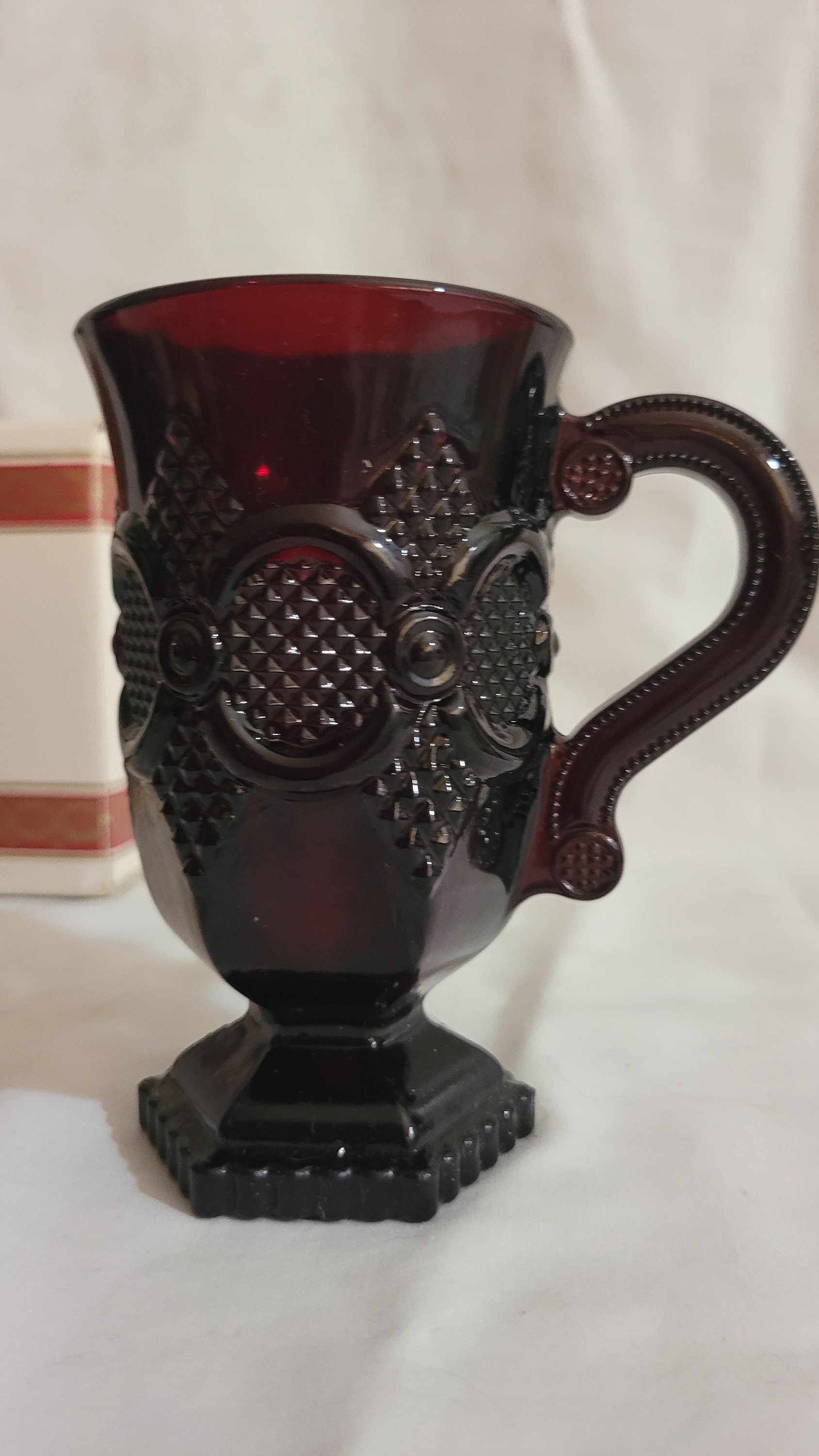 1876 Cape Cod Ruby by AVON Pedestal Mug Set of 4 retired New in Box ...