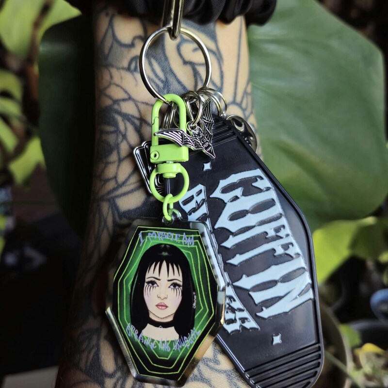 ShwDwnArt - Etsy