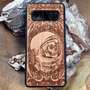 Space Astronaut Human Skull Wooden Phone Case - Engraved Wood Case for ...