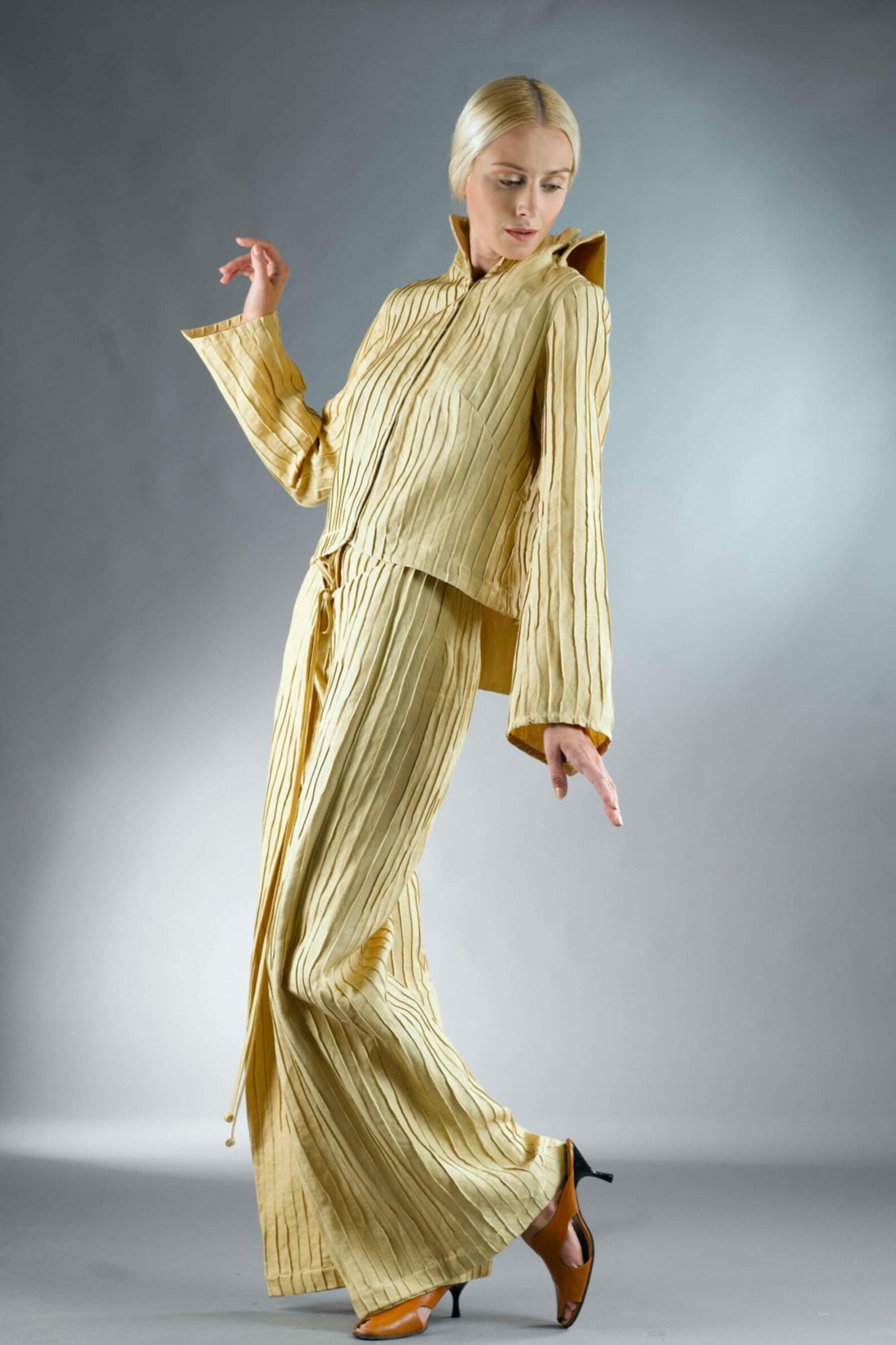 Yellow Linen Jacket. Unique, Modern, Natural and Inspiring. - Etsy