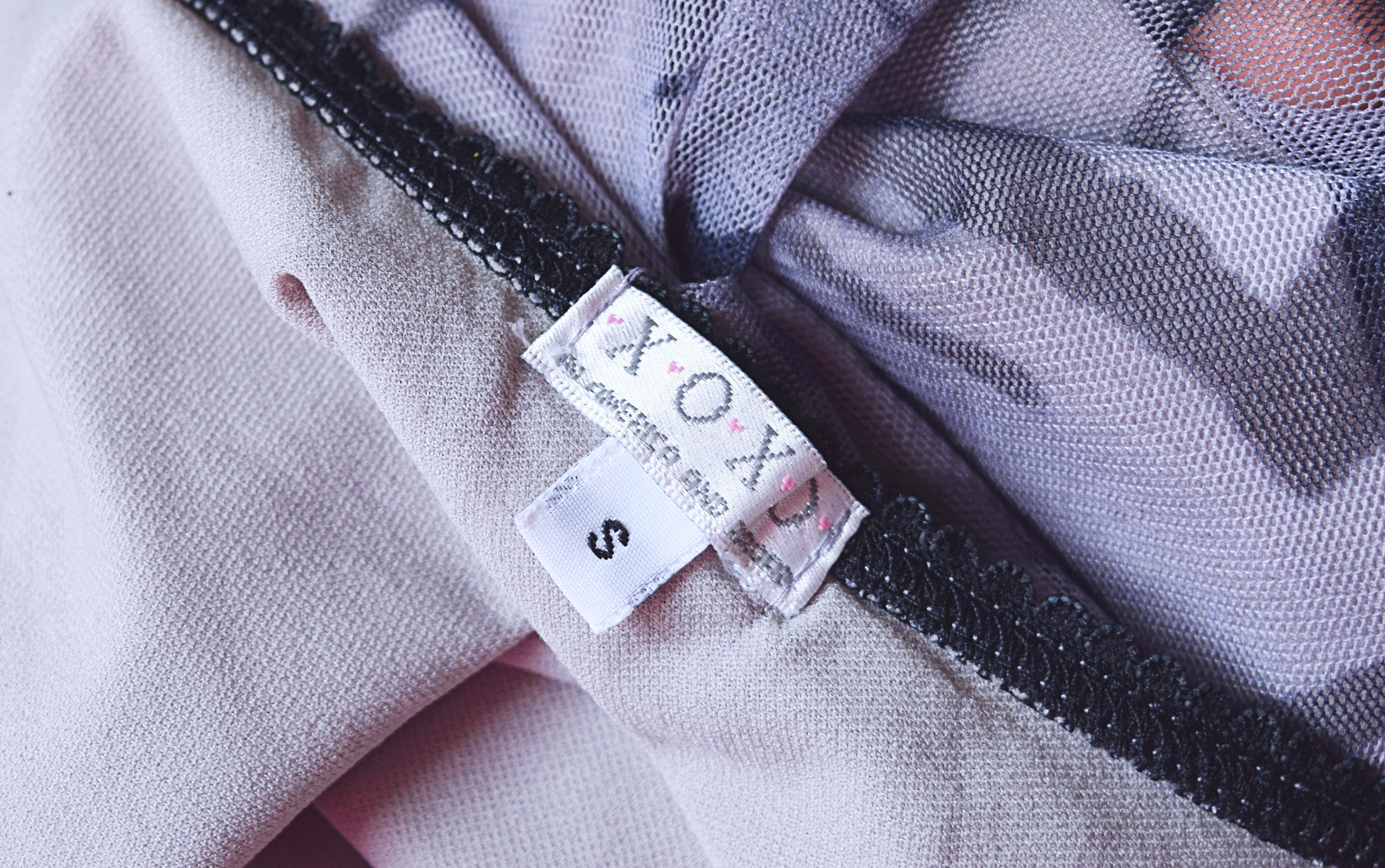 Vintage 1990s XOXO Grey Mesh Tiger Print Camisole Tank Top Retro 90s ...