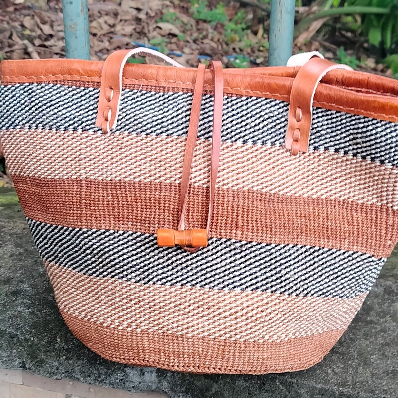 Kiondo - Etsy