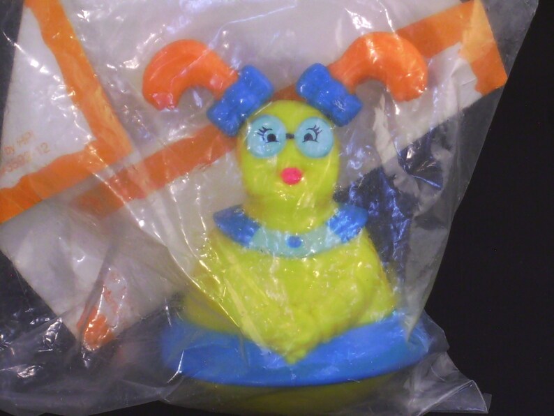 Vintage Mcdonald's Happy Meal Toy Cleofatra Rick Moranis Gravedale High ...