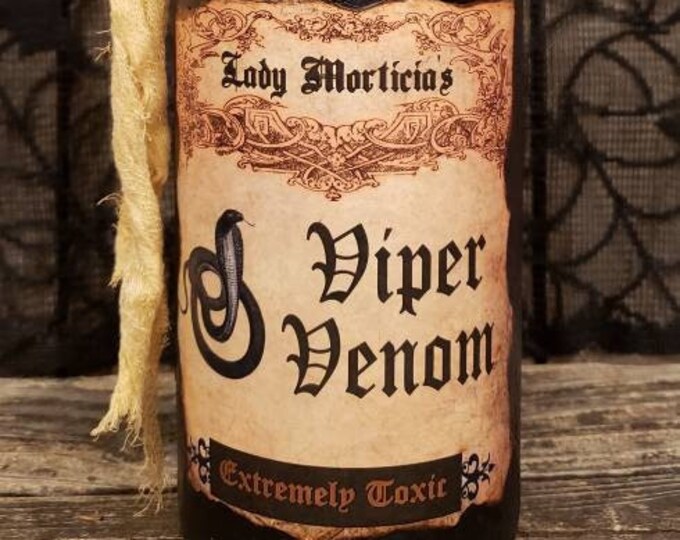 Handmade Halloween Potion Bottle: Lady Morticia's Viper Venom - Etsy