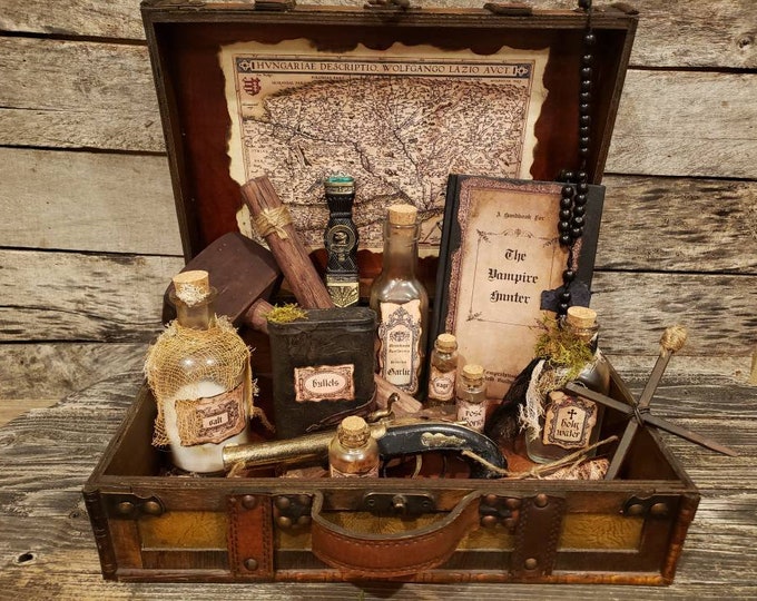 Vampire Hunter Kit Replica, Vampire Slayer, Antique Replica, Halloween ...