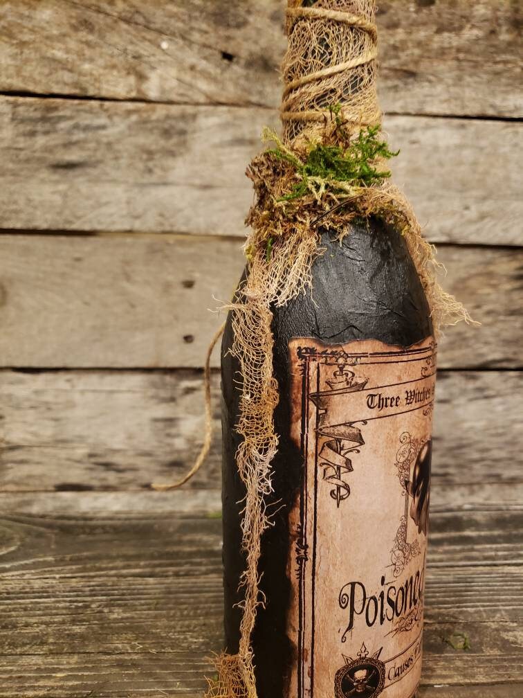 Halloween Potion Bottle Poisoned Apples Halloween decor | Etsy