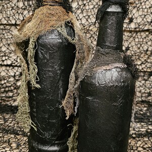 Spooky Halloween Potion Bottles, Scary Halloween, Creepy Halloween ...