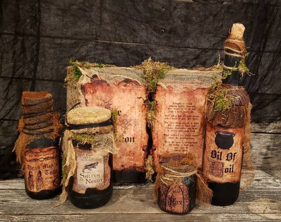 Hocus Pocus Life Potion Spell Book & Bottle Set: Halloween Decor - Etsy