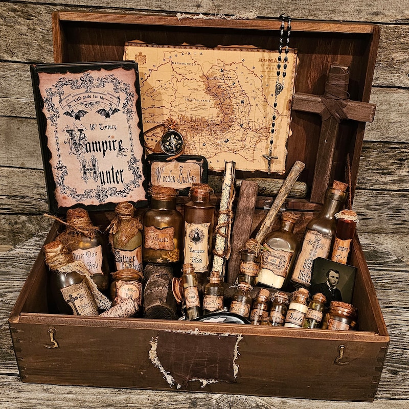 Vampire Hunting Kit - Etsy