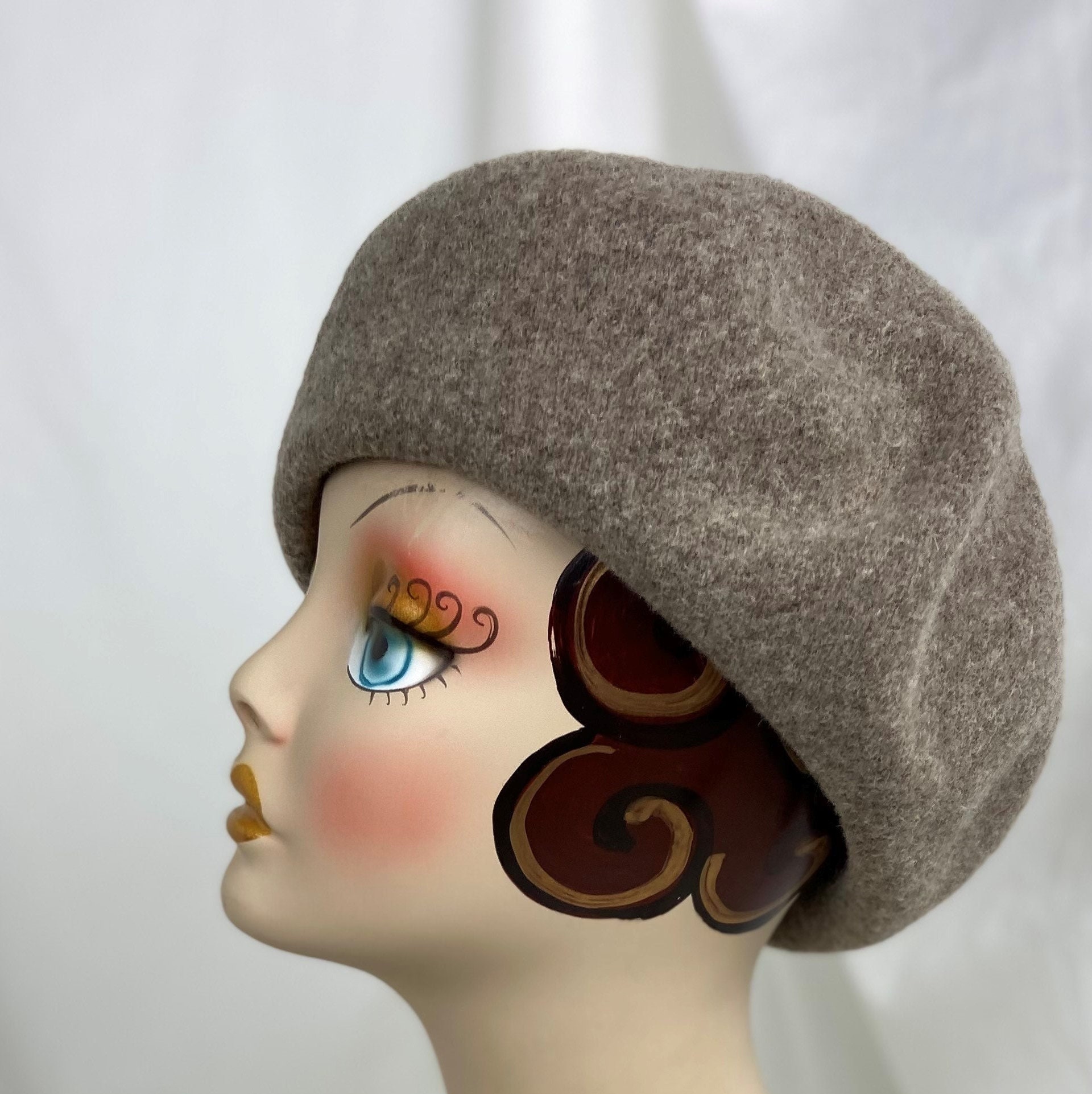 Classic Wool French Beret/Tam in Heather Brown