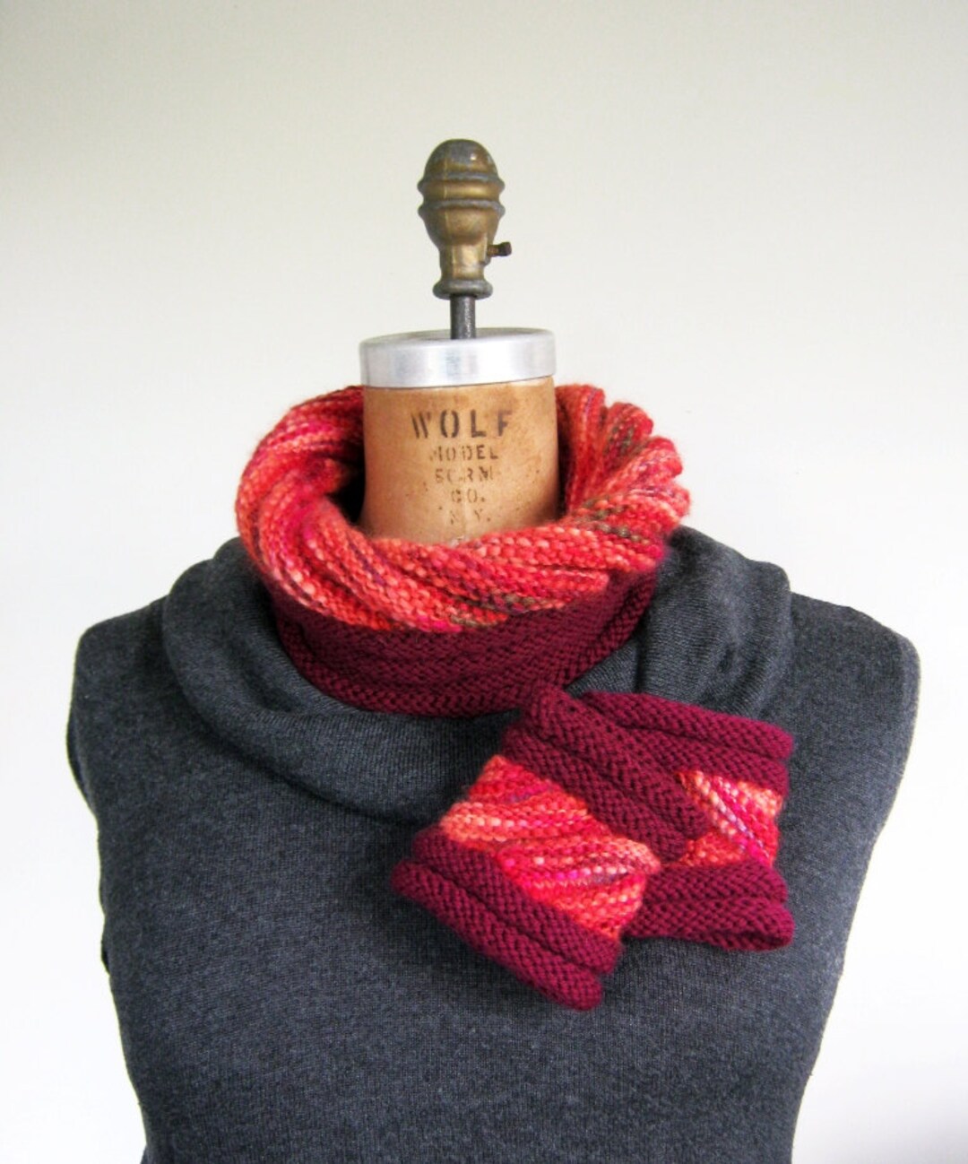 Spiral Ring Cowl With Matching Wrist Cuffs for Women Easy to Knit Basic ...