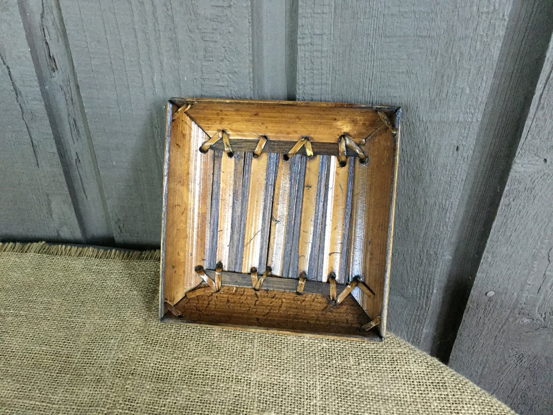 Small Asian Tray for Trinkets Small Tray Wall Hanging Catch All Tray ...