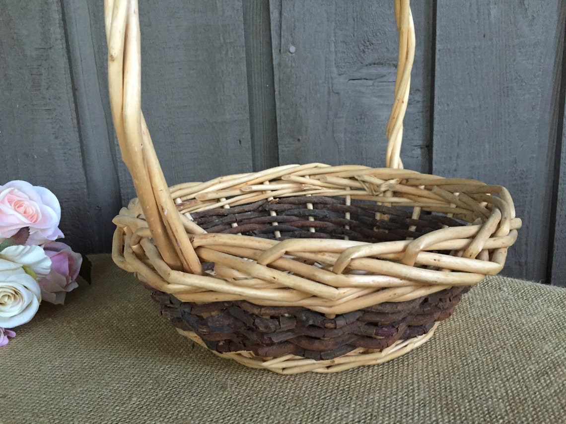 Rustic Basket/ Two Tone Basket/ Vintage Basket/ Wedding | Etsy