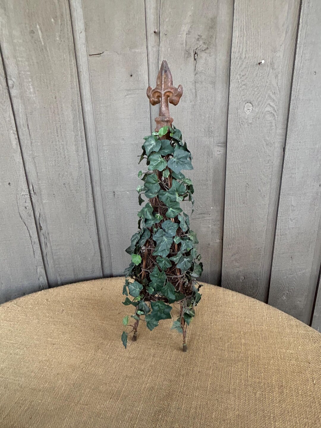 Metal Garden Topiary Fleur De Lis French Country Decor Vintage Faux Ivy ...