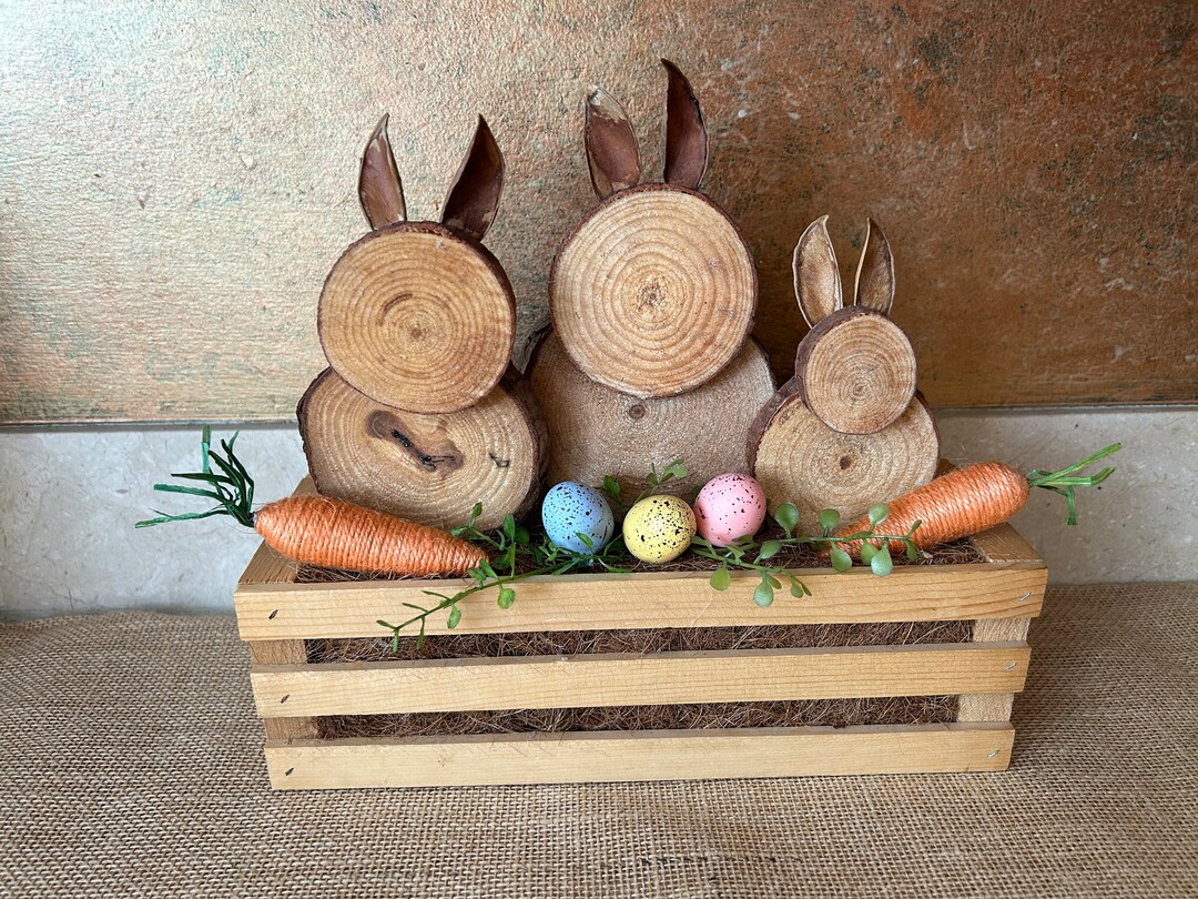 Easter Wood Slice Bunnies Arrangement Bunnies in Crate for Easter Decor ...