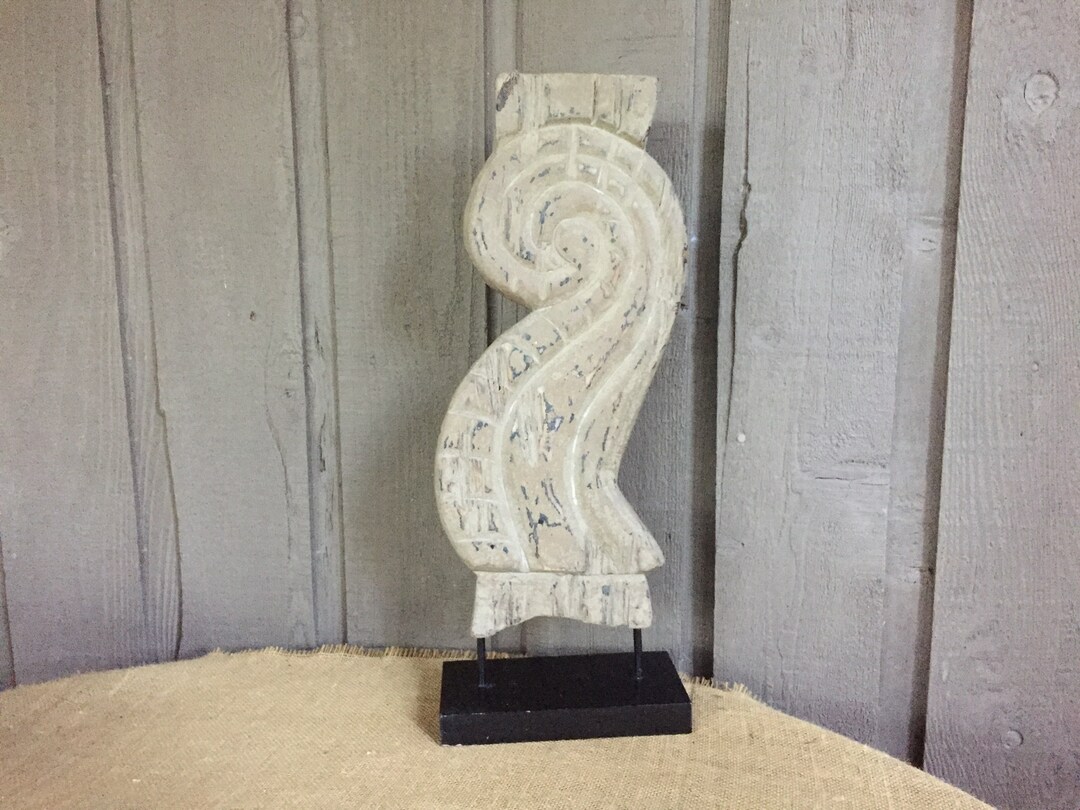 Vintage Wavy Wood Statue/ Wood Statue/ Farmhouse Statue/farmhouse Door ...