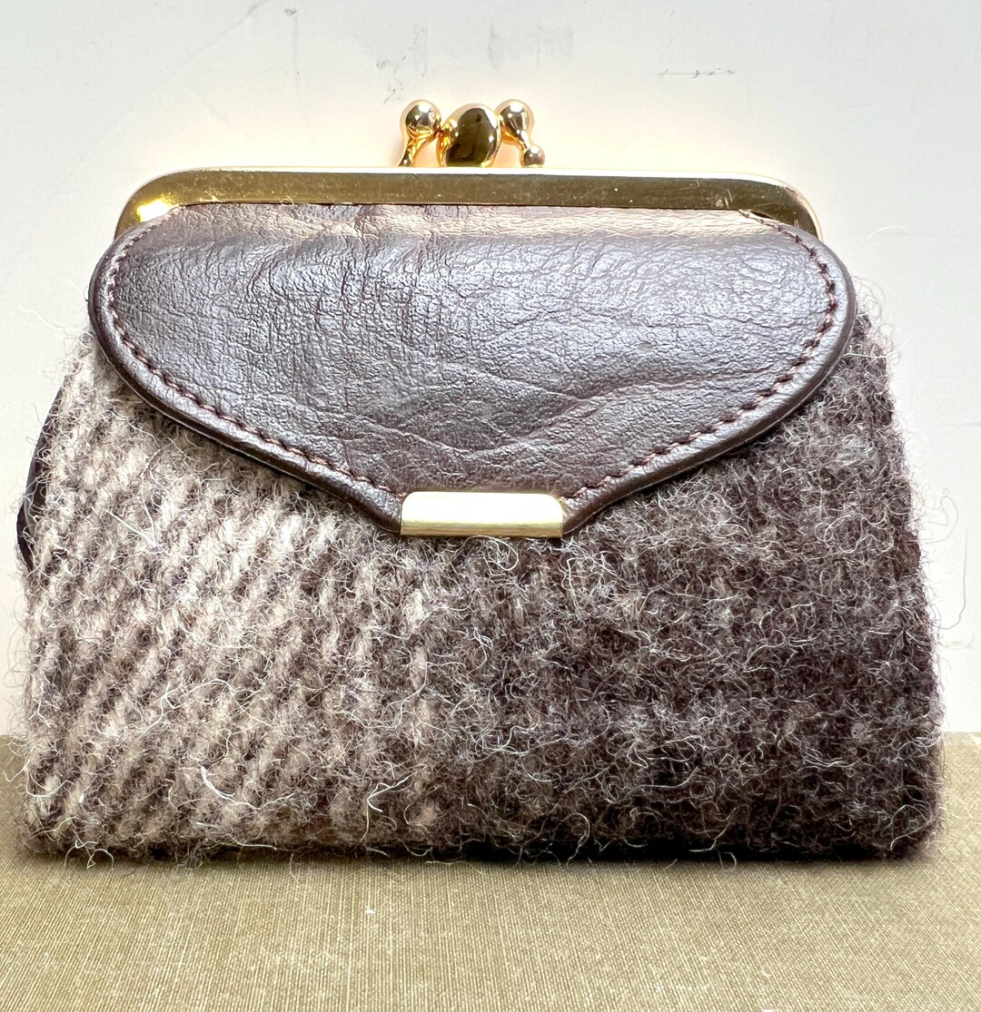 Vintage Wool and Brown Vinyl Double Kisslock Wallet; Brown Wool Coin ...