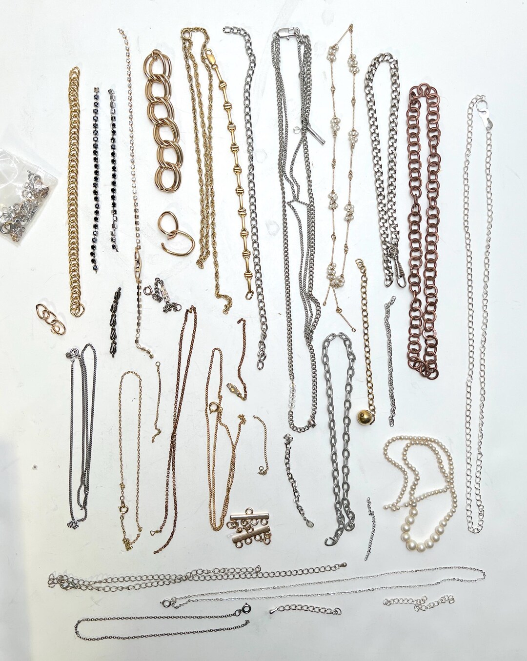 Lot of Vintage Chains, Necklaces, Jewelry Parts for Crafting; Jewelry ...
