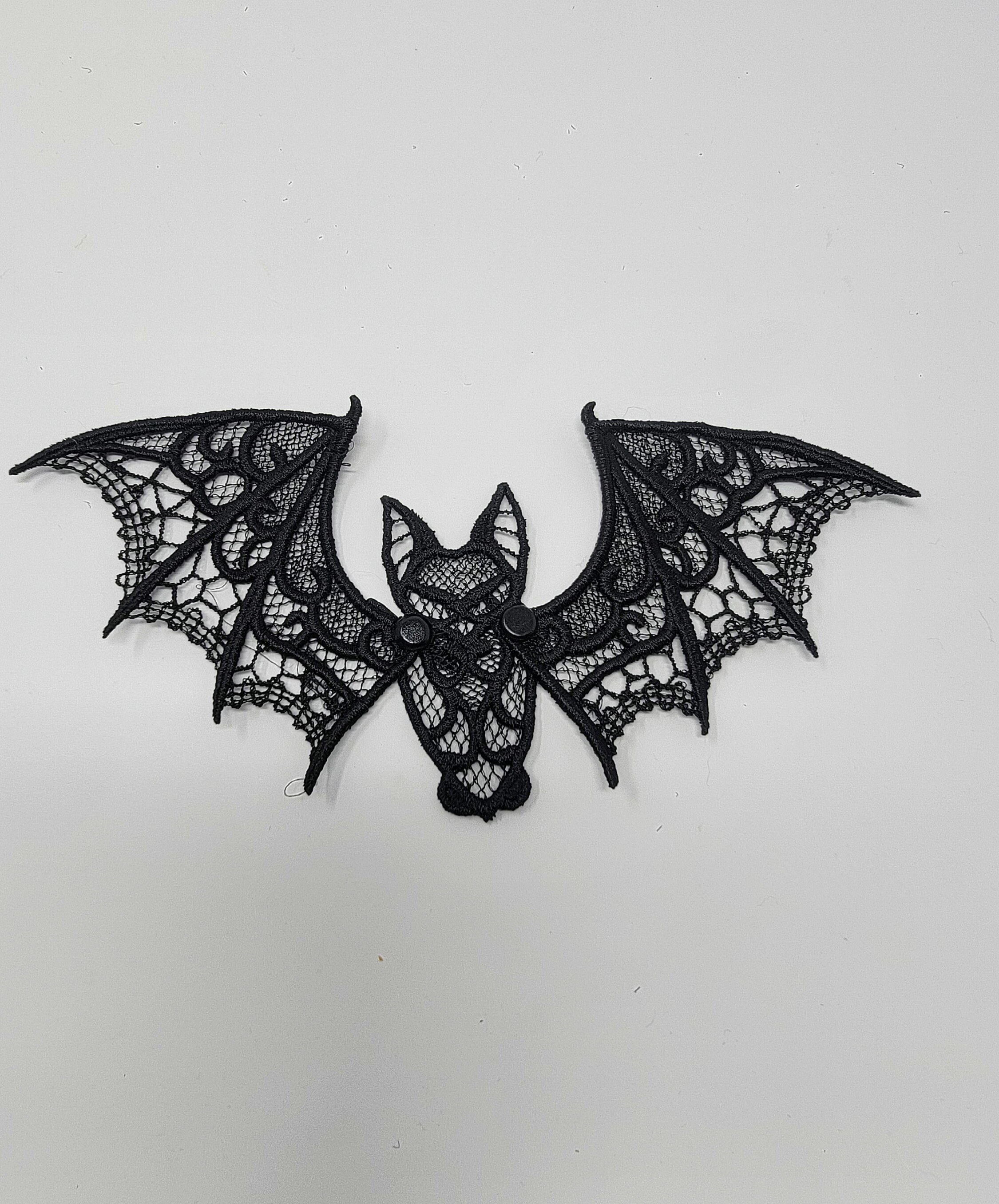 Gothic Lace Bat Applique: Freestanding Embroidered Halloween Decor - Etsy