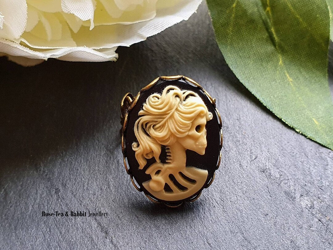 Skeleton Lady Cameo Adjustable Ring, 18x25mm, Black & Ivory Tones ...